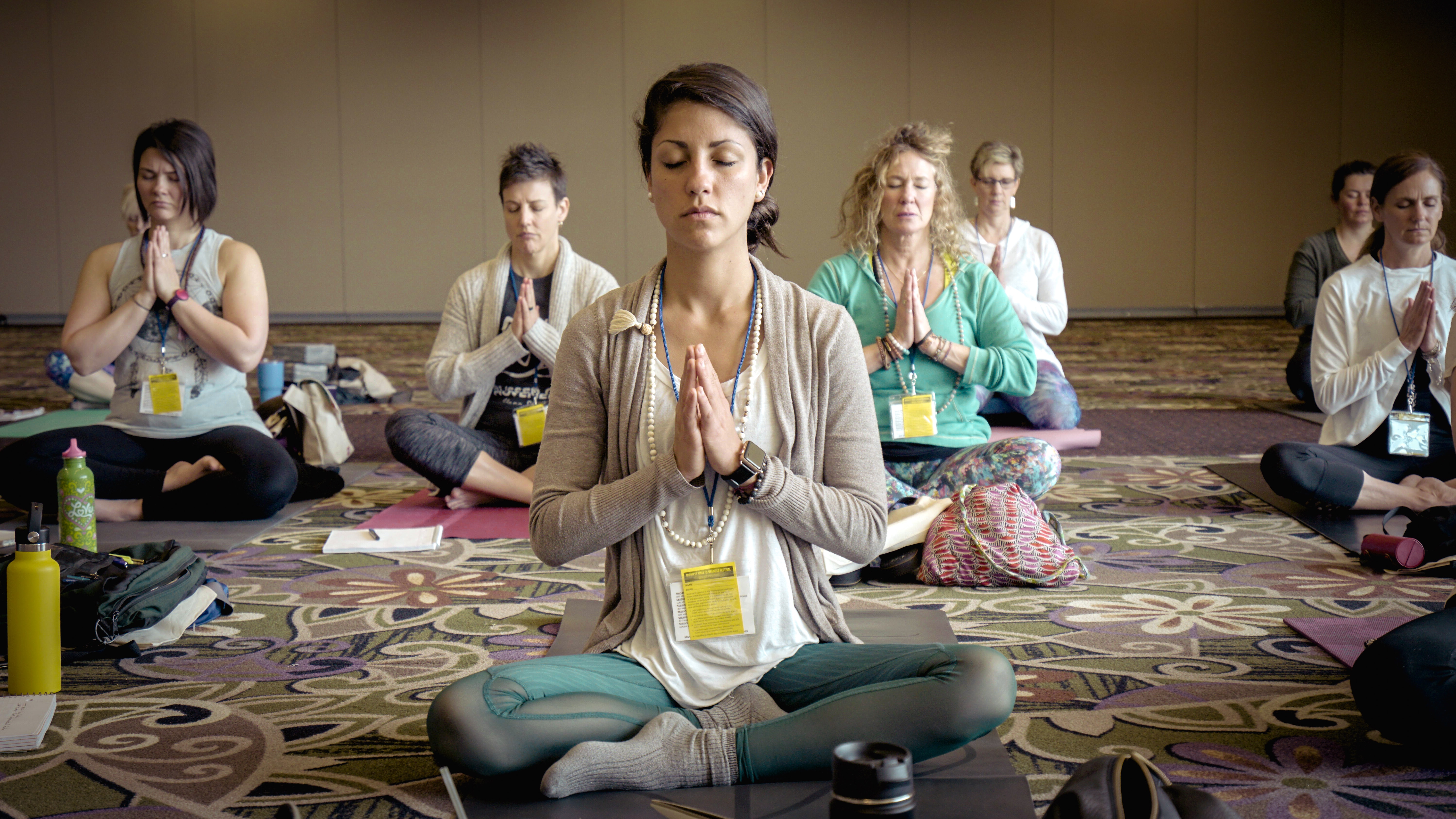 Gin Yin Yoga is the Latest Fitness Trend - yourdailysportfix.com