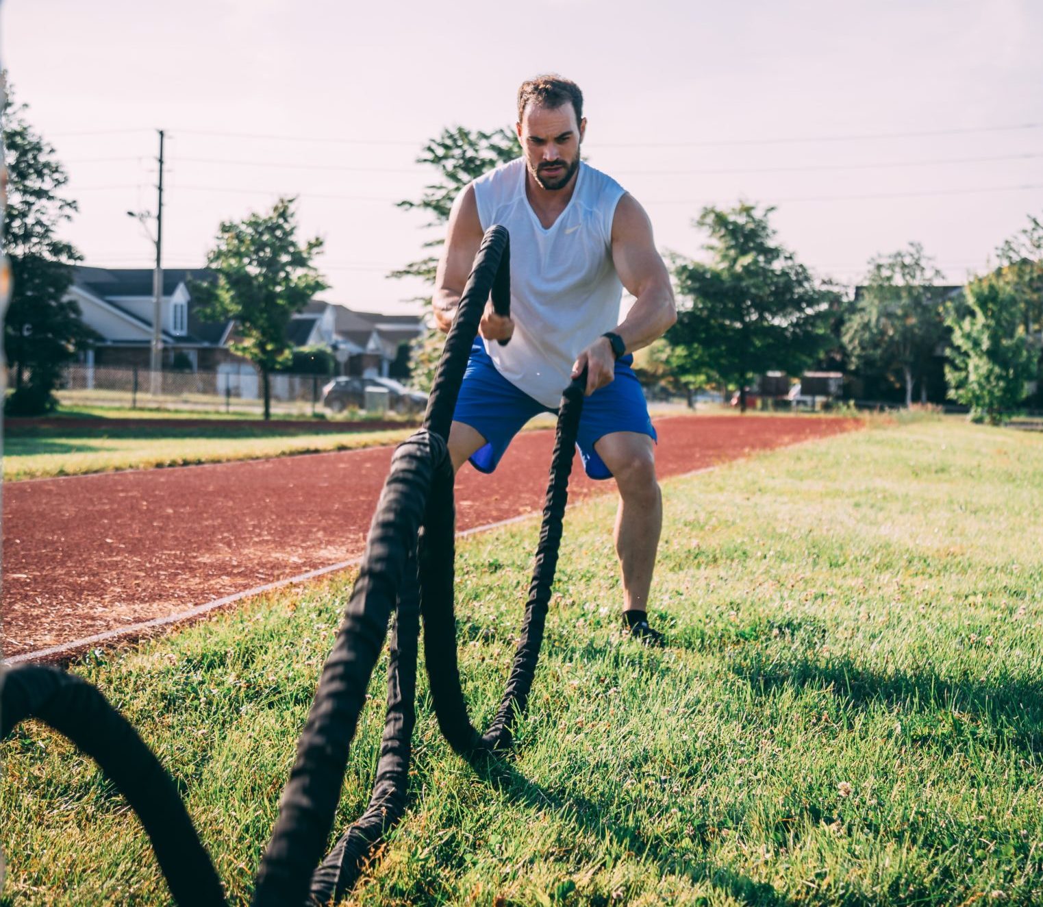 How to Do Outdoor Workouts While Practicing Social Distancing ...