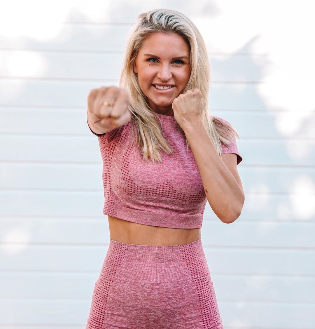Fitness Guru Rebecca Louise Shares Her Tips for Staying Motivated