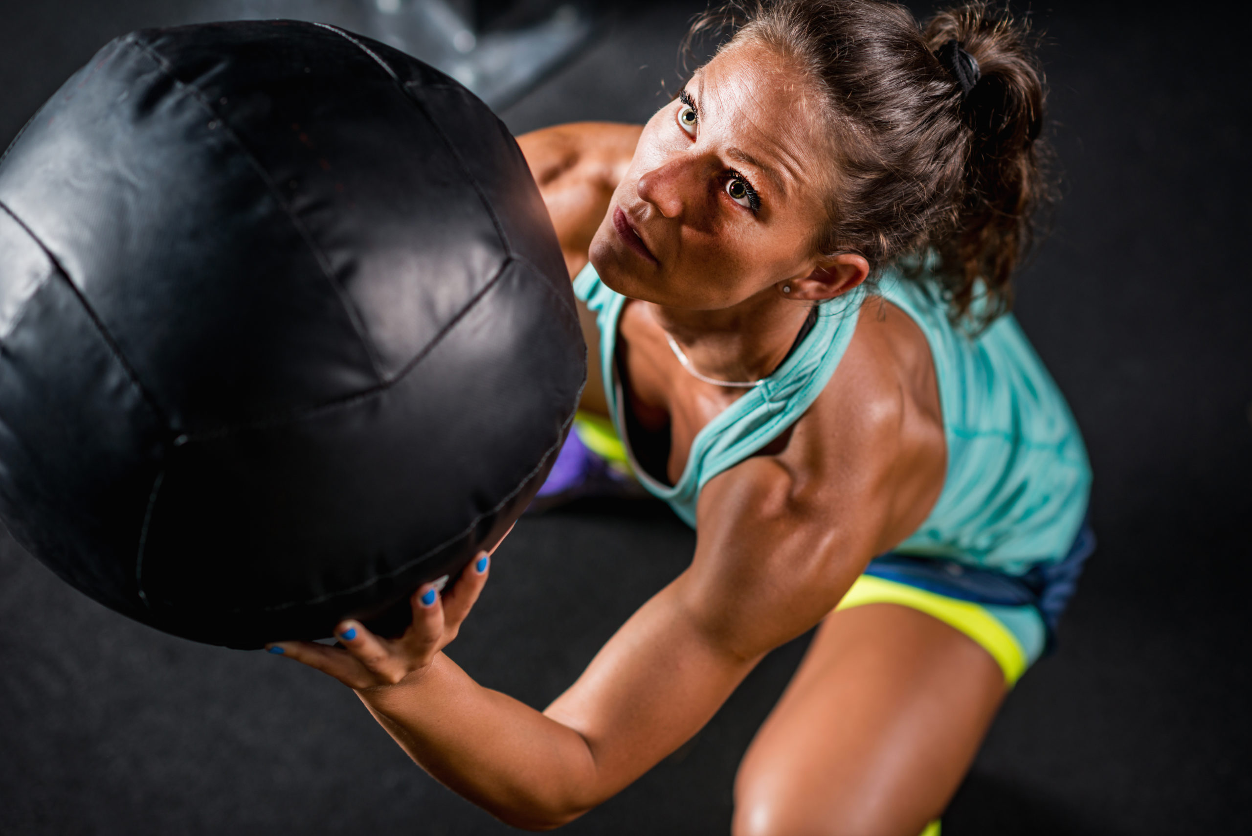 The Medicine Ball is Your New Workout Challenge - yourdailysportfix.com