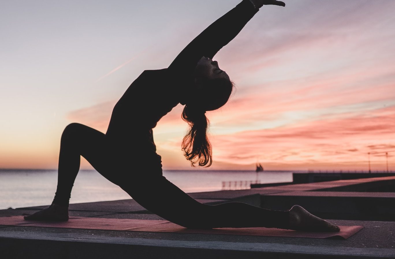 Perfect Yoga Poses to Start Your Day Energized - yourdailysportfix.com