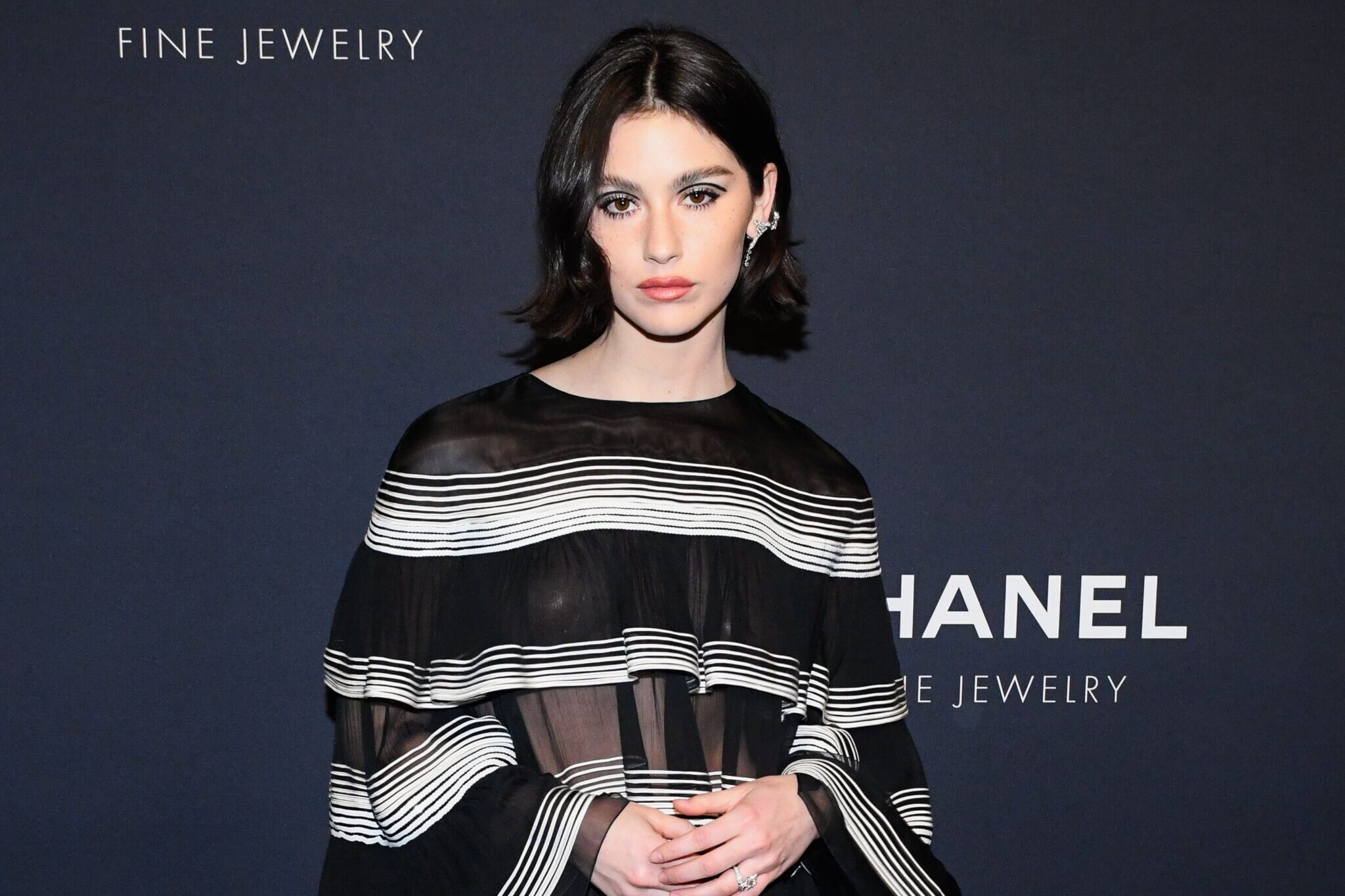 Gracie Abrams Opens Up About Her Fitness Journey - yourdailysportfix.com